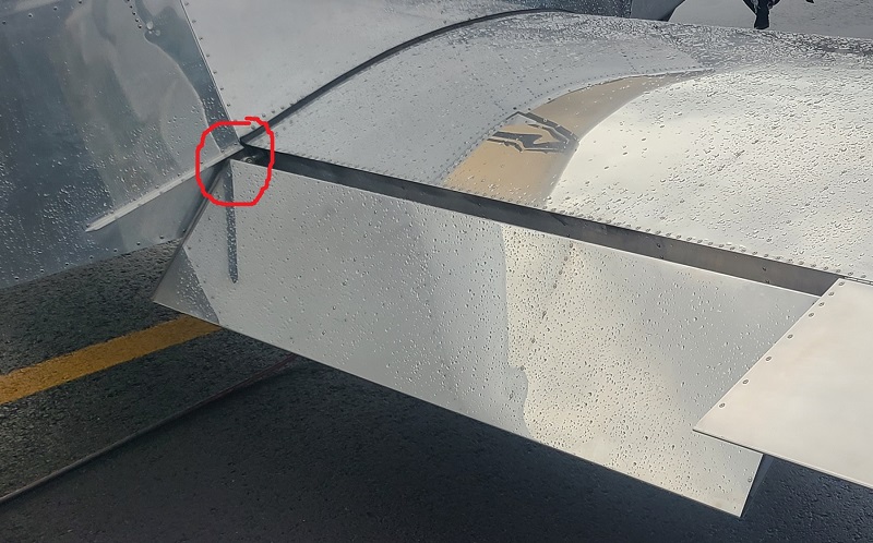 Can flap hinge pin be installed from inboard side? - Legacy Sonex ...